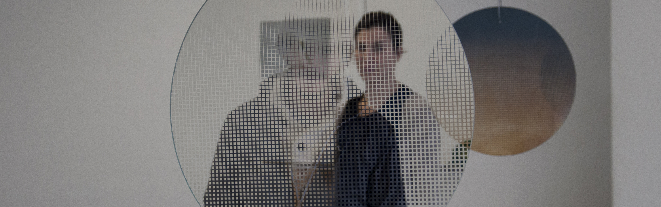 Geoffrey Pauchard design workshop — Mirror